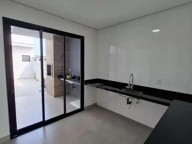Casa / Sobrado para Venda em Sorocaba/SP Condomínio Residencial Jardim 3 Quartos