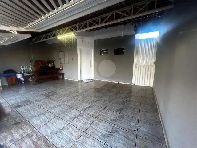 Casa / Sobrado para Venda em Sorocaba/SP Jardim Wanel Ville V 2 Quartos