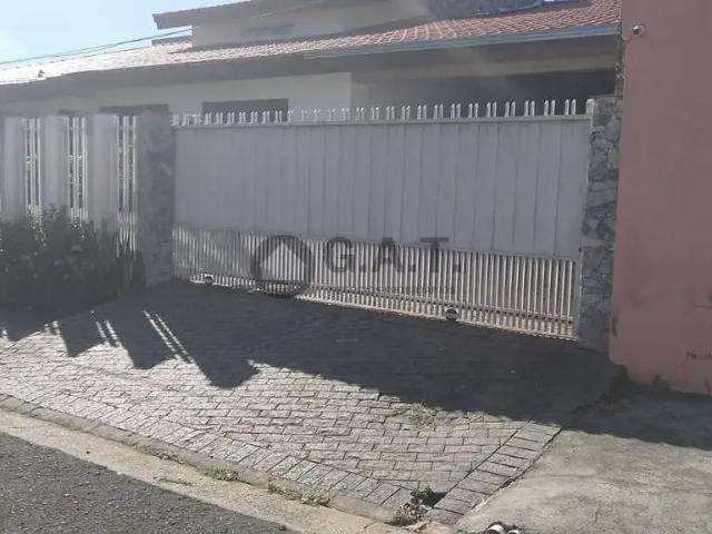 Casa / Sobrado para Venda em Sorocaba/SP Jardim Astro 4 Quartos