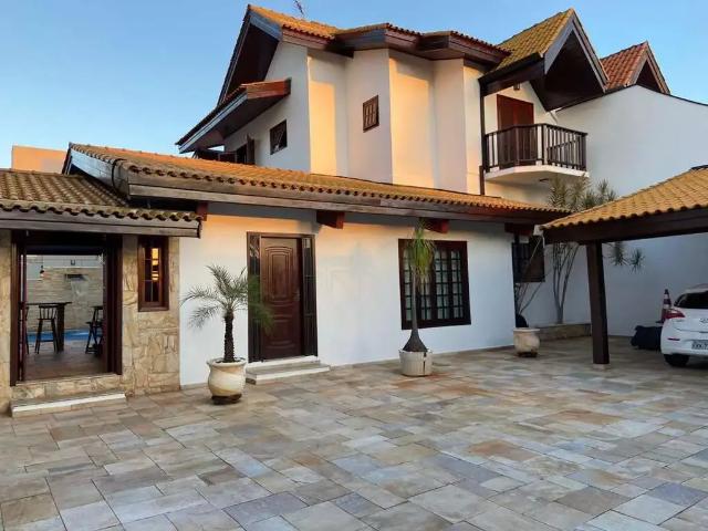 Casa / Sobrado para Venda em Sorocaba/SP Jardim Astro 3 Quartos