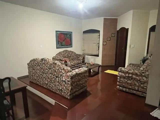 Casa / Sobrado para Venda em Sorocaba/SP Jardim Astro 3 Quartos