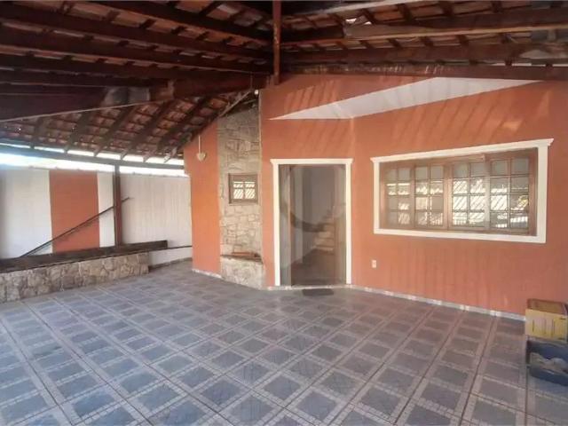 Casa / Sobrado para Venda em Sorocaba/SP Jardim Itanguá 3 Quartos