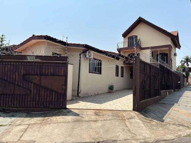 Casa / Sobrado para Venda em Sorocaba/SP Jardim Leocádia 3 Quartos