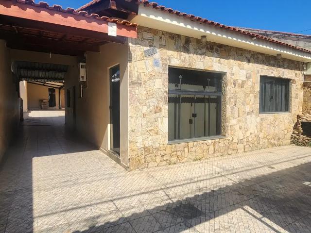 Casa / Sobrado para Venda em Sorocaba/SP Jardim Maria do Carmo 4 Quartos