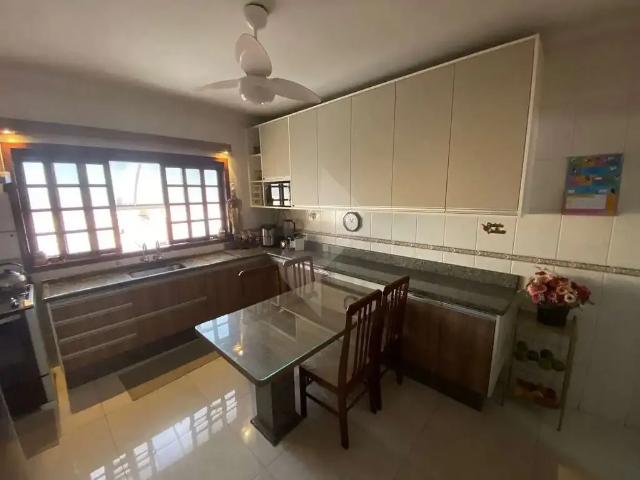 Casa / Sobrado para Venda em Sorocaba/SP Jardim Prestes de Barros 3 Quartos