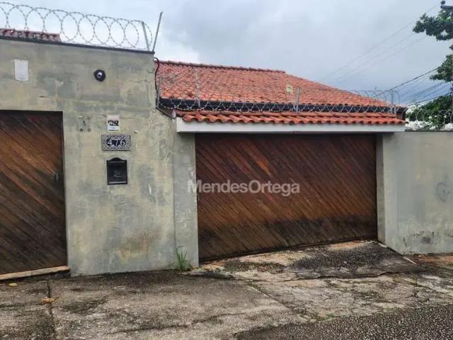 Casa / Sobrado para Venda em Sorocaba/SP Jardim Prestes de Barros 3 Quartos