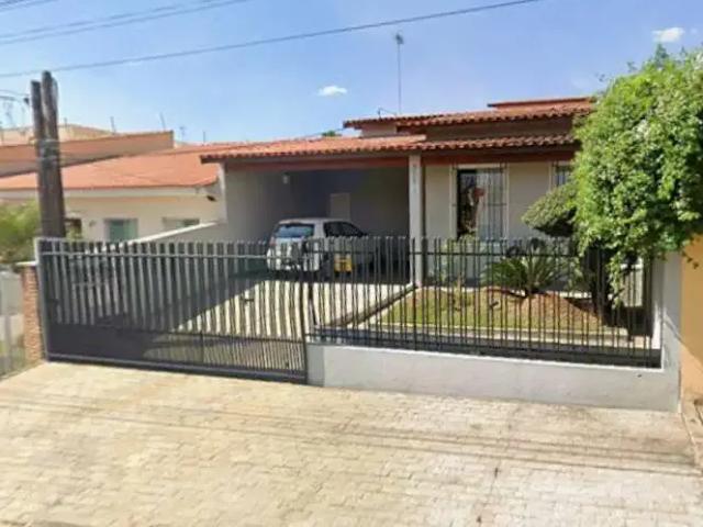 Casa / Sobrado para Venda em Sorocaba/SP Jardim Prestes de Barros 3 Quartos