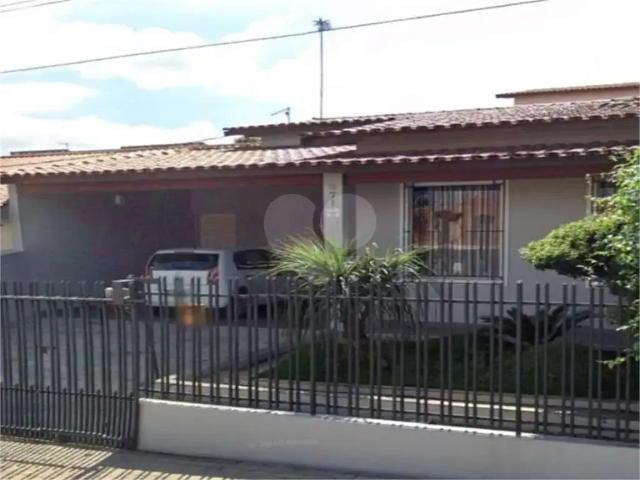 Casa / Sobrado para Venda em Sorocaba/SP Jardim Prestes de Barros 3 Quartos