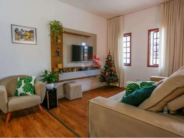 Casa / Sobrado para Venda em Sorocaba/SP Jardim São Carlos 3 Quartos
