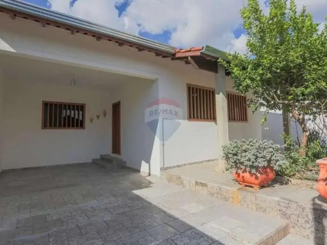 Casa / Sobrado para Venda em Sorocaba/SP Jardim São Paulo 3 Quartos