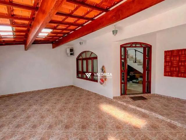 Casa / Sobrado para Venda em Sorocaba/SP Jardim Simus 3 Quartos