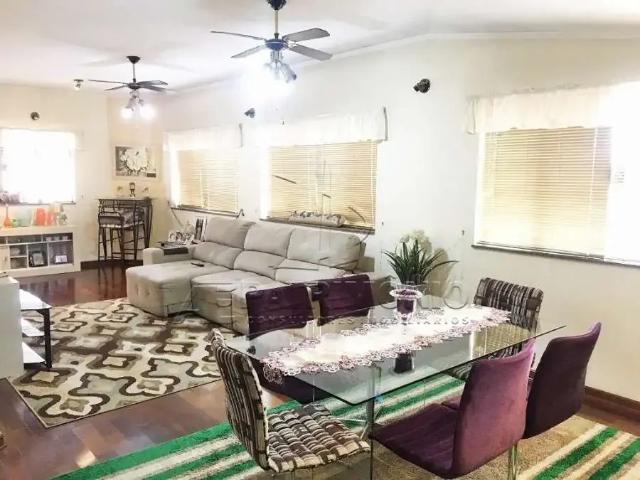 Casa / Sobrado para Venda em Sorocaba/SP Jardim Simus 3 Quartos