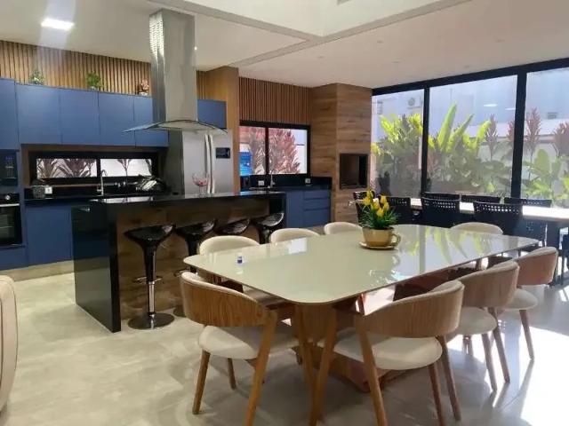 Casa / Sobrado para Venda em Sorocaba/SP Parque Campolim 3 Quartos