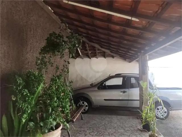 Casa / Sobrado para Venda em Sorocaba/SP Parque Ouro Fino 3 Quartos