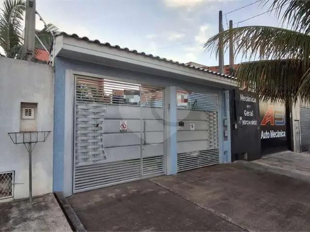 Casa / Sobrado para Venda em Sorocaba/SP Parque São Bento 3 Quartos