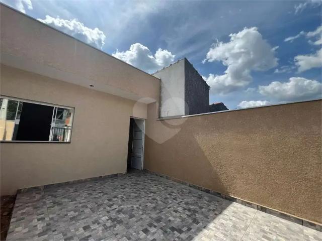 Casa / Sobrado para Venda em Sorocaba/SP Parque São Bento 2 Quartos
