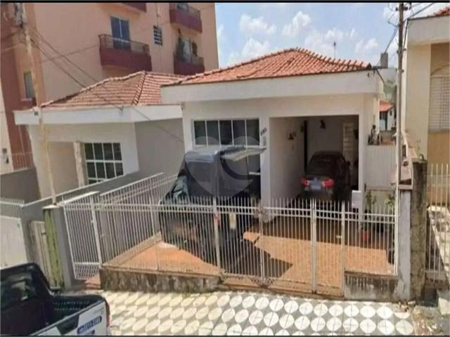 Casa / Sobrado para Venda em Sorocaba/SP Vila Augusta 7 Quartos