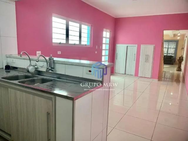 Casa / Sobrado para Venda em Sorocaba/SP Vila Barcelona 3 Quartos