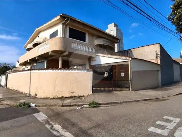 Casa / Sobrado para Venda em Sorocaba/SP Vila Barcelona 4 Quartos