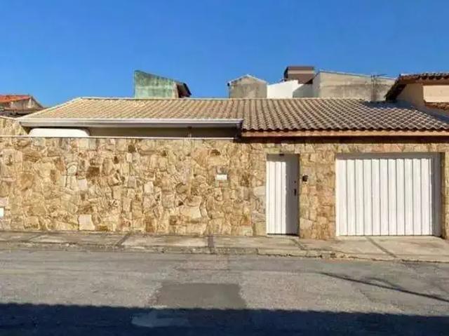 Casa / Sobrado para Venda em Sorocaba/SP Vila Haro 3 Quartos