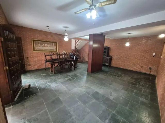 Casa / Sobrado para Venda em Sorocaba/SP Vila Jardini 3 Quartos