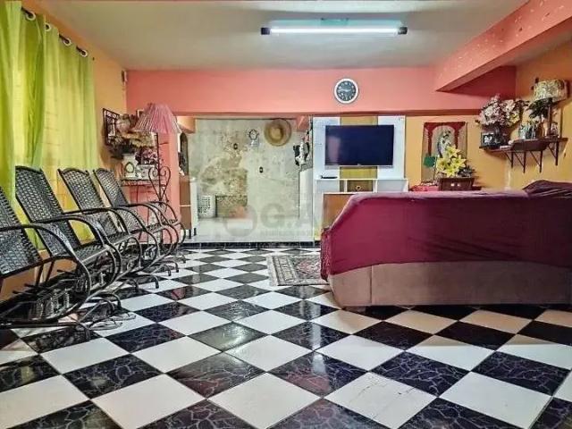 Casa / Sobrado para Venda em Sorocaba/SP Vila Santana 4 Quartos