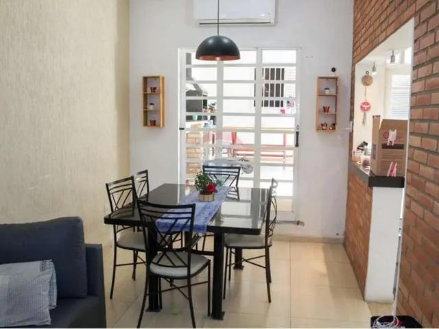 Casa / Sobrado para Venda em Sorocaba/SP Vila Santana 3 Quartos