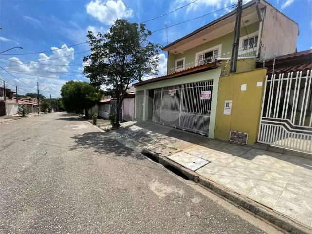 Casa / Sobrado para Venda em Sorocaba/SP Wanel Ville 3 Quartos