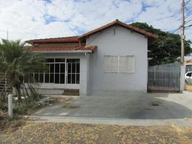 Casa / Sobrado para Venda em Sumaré/SP Centro 3 Quartos