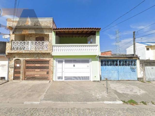 Casa / Sobrado para Venda em Suzano/SP Vila Maria de Maggi 3 Quartos