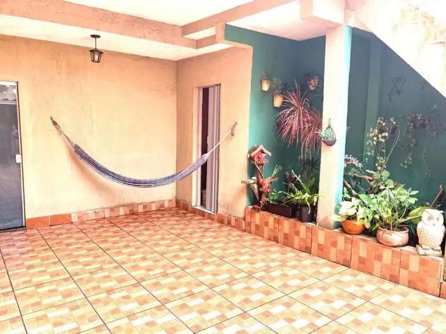 Casa / Sobrado para Venda em Suzano/SP Vila Amorim 6 Quartos