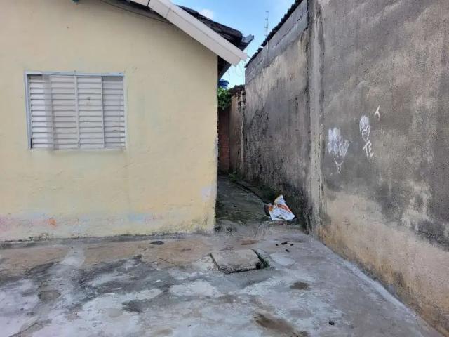 Casa / Sobrado para Venda em Suzano/SP Vila Amorim 2 Quartos