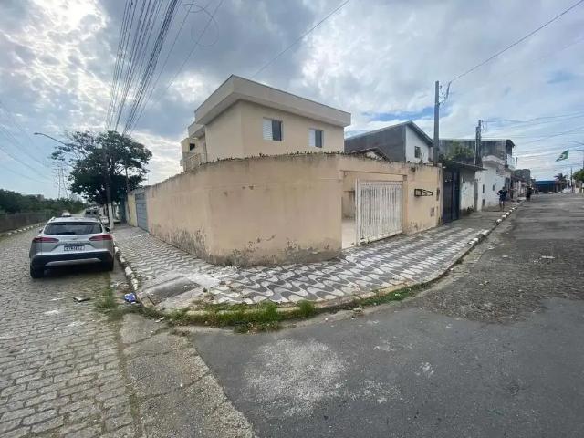 Casa / Sobrado para Venda em Suzano/SP Vila Amorim 3 Quartos