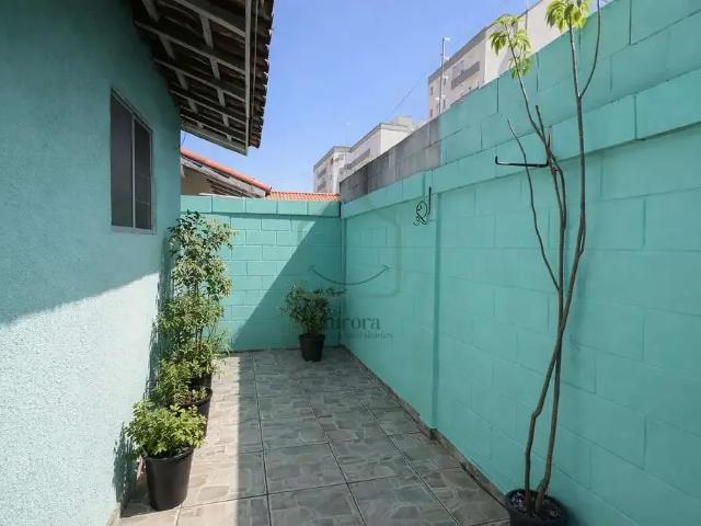 Casa / Sobrado para Venda em Suzano/SP Vila Urupês 2 Quartos
