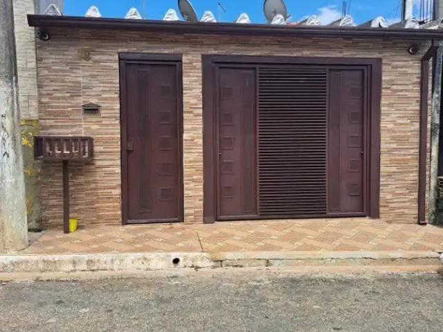 Casa / Sobrado para Venda em Suzano/SP Caxangá 2 Quartos