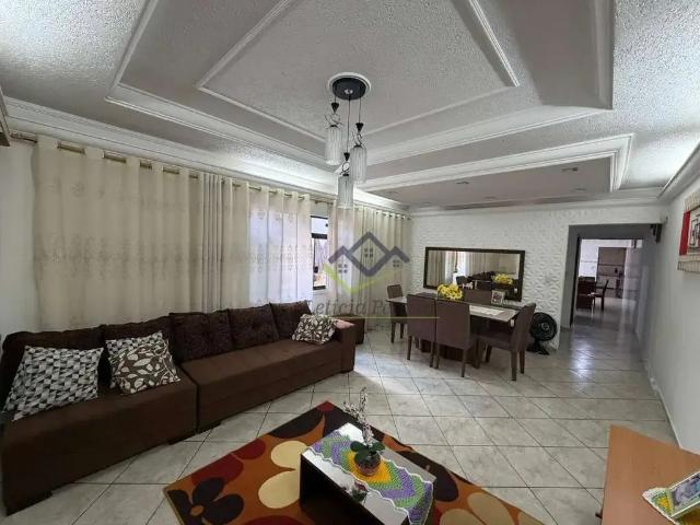 Casa / Sobrado para Venda em Suzano/SP Cidade Edson 3 Quartos