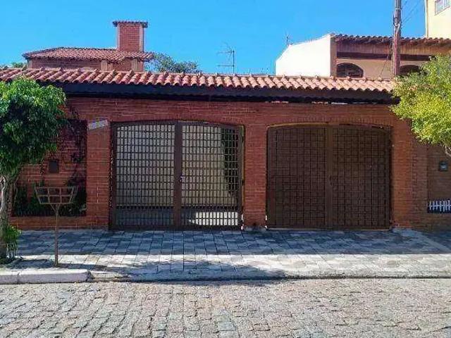 Casa / Sobrado para Venda em Suzano/SP Conjunto Residencial Irai 3 Quartos