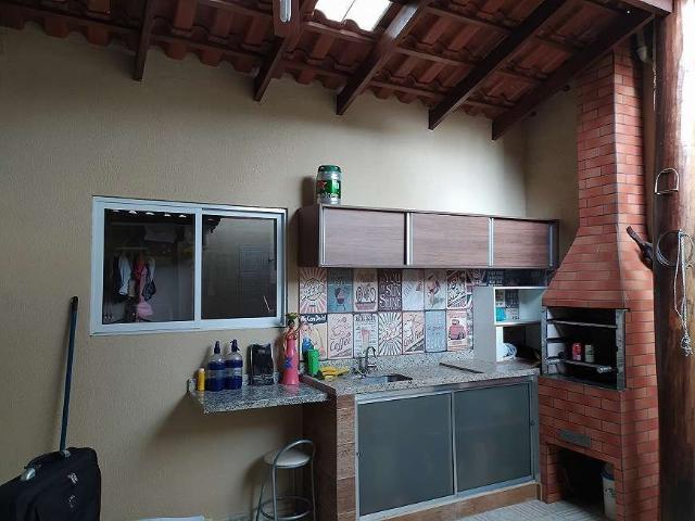 Casa / Sobrado para Venda em Suzano/SP Conjunto Residencial Irai 3 Quartos