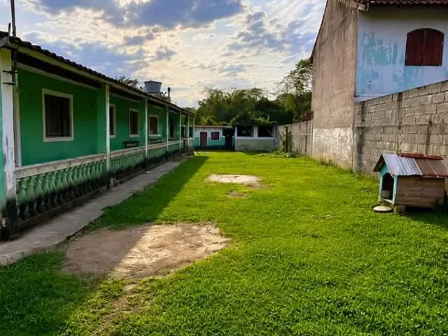 Casa / Sobrado para Venda em Suzano/SP Estância Piratininga 3 Quartos