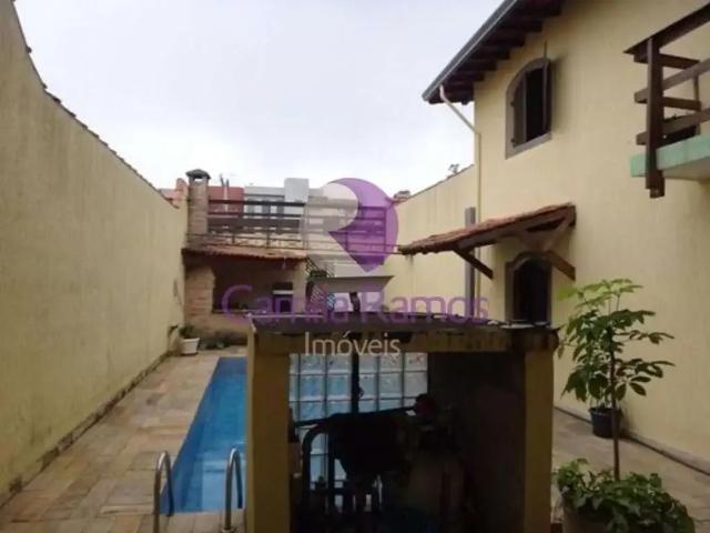 Casa / Sobrado para Venda em Suzano/SP Jardim Carlos Cooper 5 Quartos