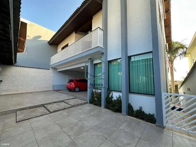Casa / Sobrado para Venda em Suzano/SP Jardim Carlos Cooper 3 Quartos