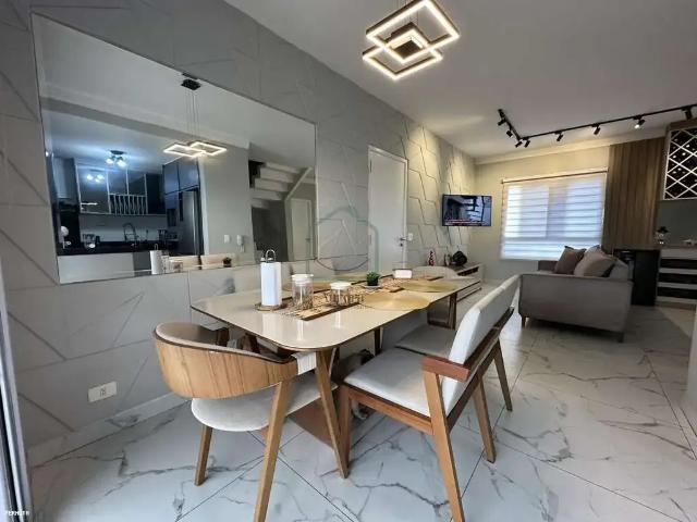 Casa / Sobrado para Venda em Suzano/SP Jardim Carlos Cooper 3 Quartos