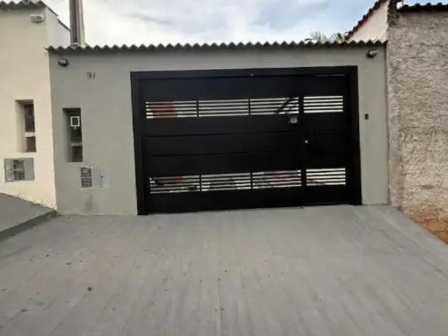 Casa / Sobrado para Venda em Suzano/SP Jardim das Flores 3 Quartos