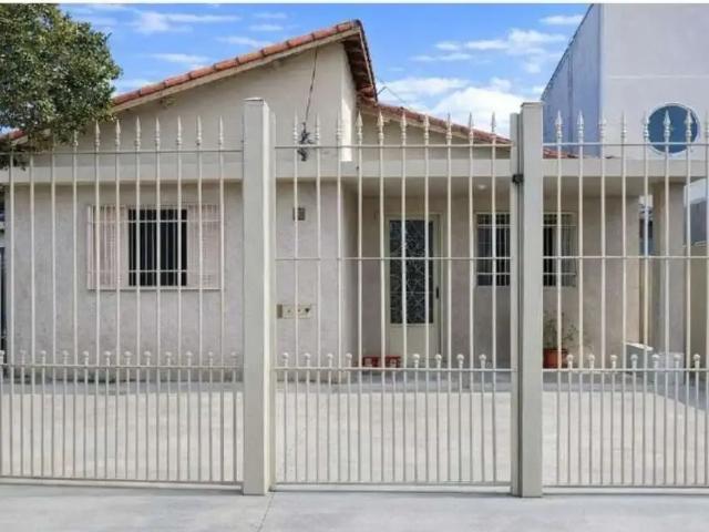 Casa / Sobrado para Venda em Suzano/SP Jardim Imperador 3 Quartos
