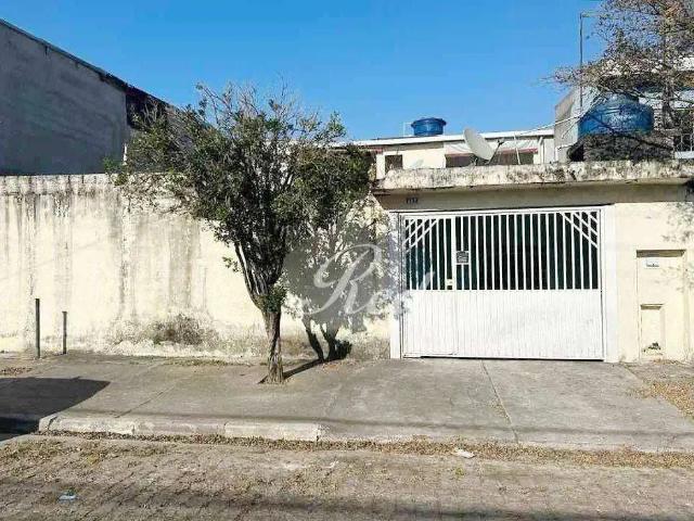 Casa / Sobrado para Venda em Suzano/SP Parque Maria Helena 3 Quartos