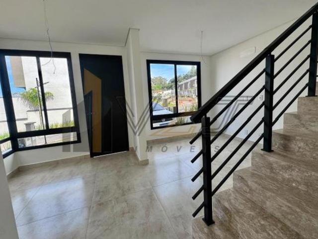 Casa sobrado para venda no Condomínio Mont Blanc Village em Vinhedo/SP