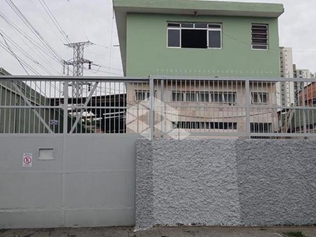 Casa sobrado para Investimento Excelente Oportunidade de Renda no Jardim Brasil Zona Norte