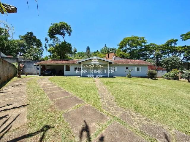 Casa / Sobrado para Locação em Cotia/SP Vila Santo Antônio 2 Quartos