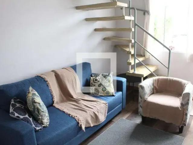 Casa / Sobrado para Locação em Cotia/SP Chácara Ondas Verdes 2 Quartos