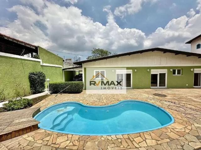 Casa / Sobrado para Locação em Cotia/SP Granja Viana 8 Quartos